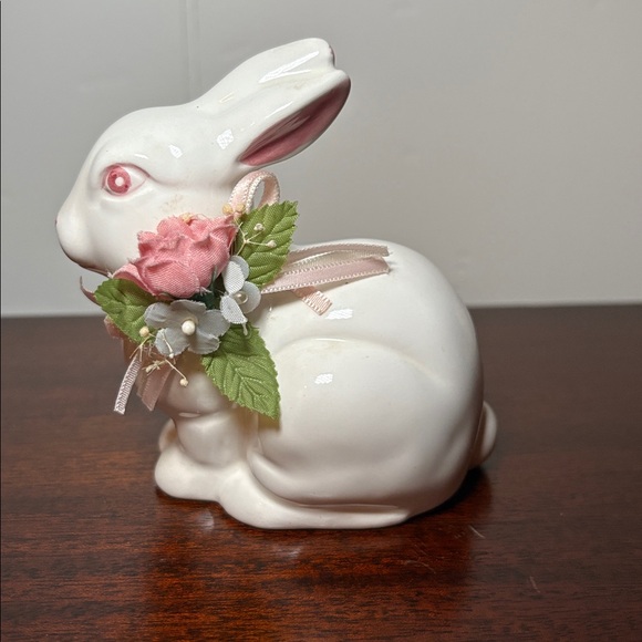Lefton | Accents | This Is A Vintage Lefton Porcelain Bunny Figurine ...